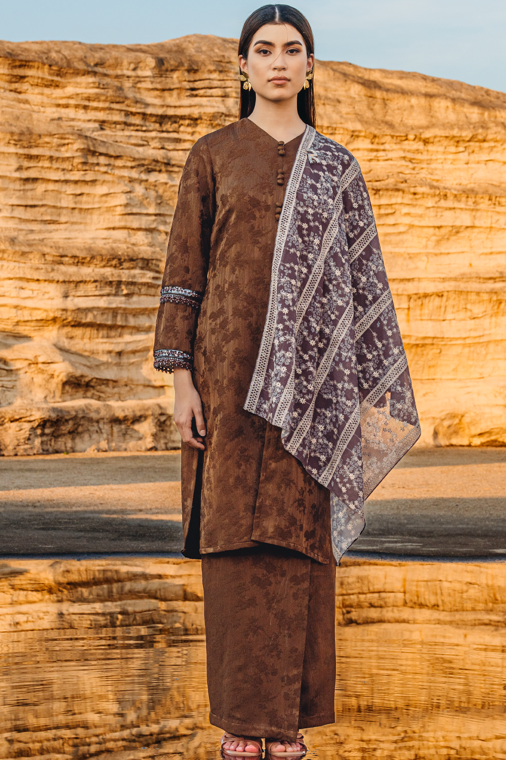 Reenaya Long Kurung Summeraya 2026 in Dark Brown – Rico Rinaldi