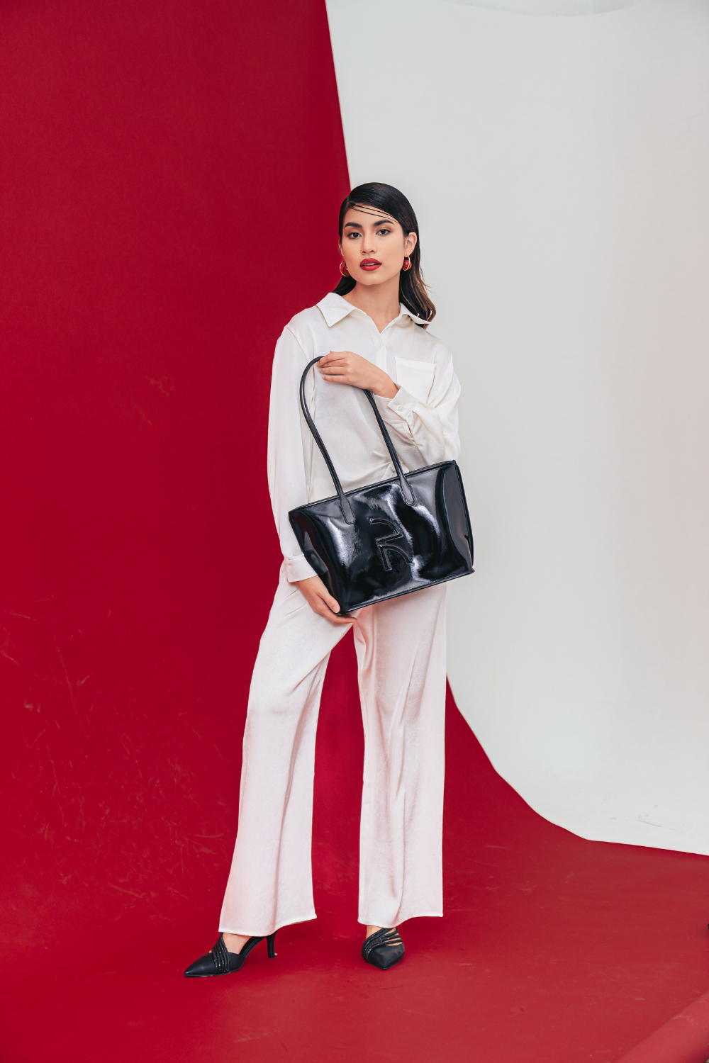 Kendra Ultra Medium in Black – Rico Rinaldi