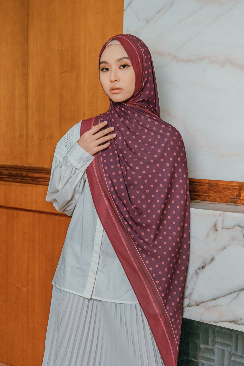 Anora Shawl in Red Pear – Rico Rinaldi