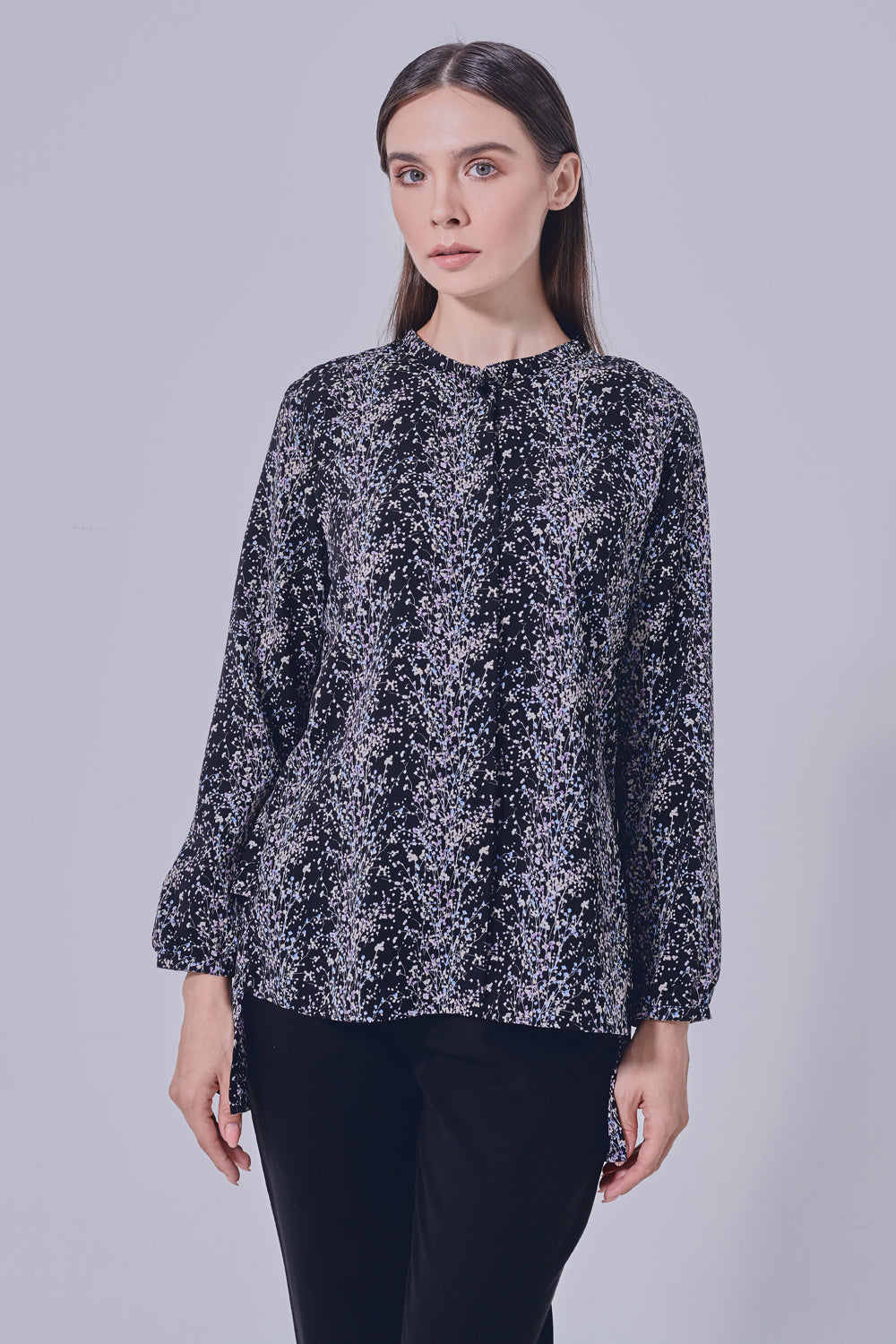 Siri Basic Tale Blouse in Black – Rico Rinaldi