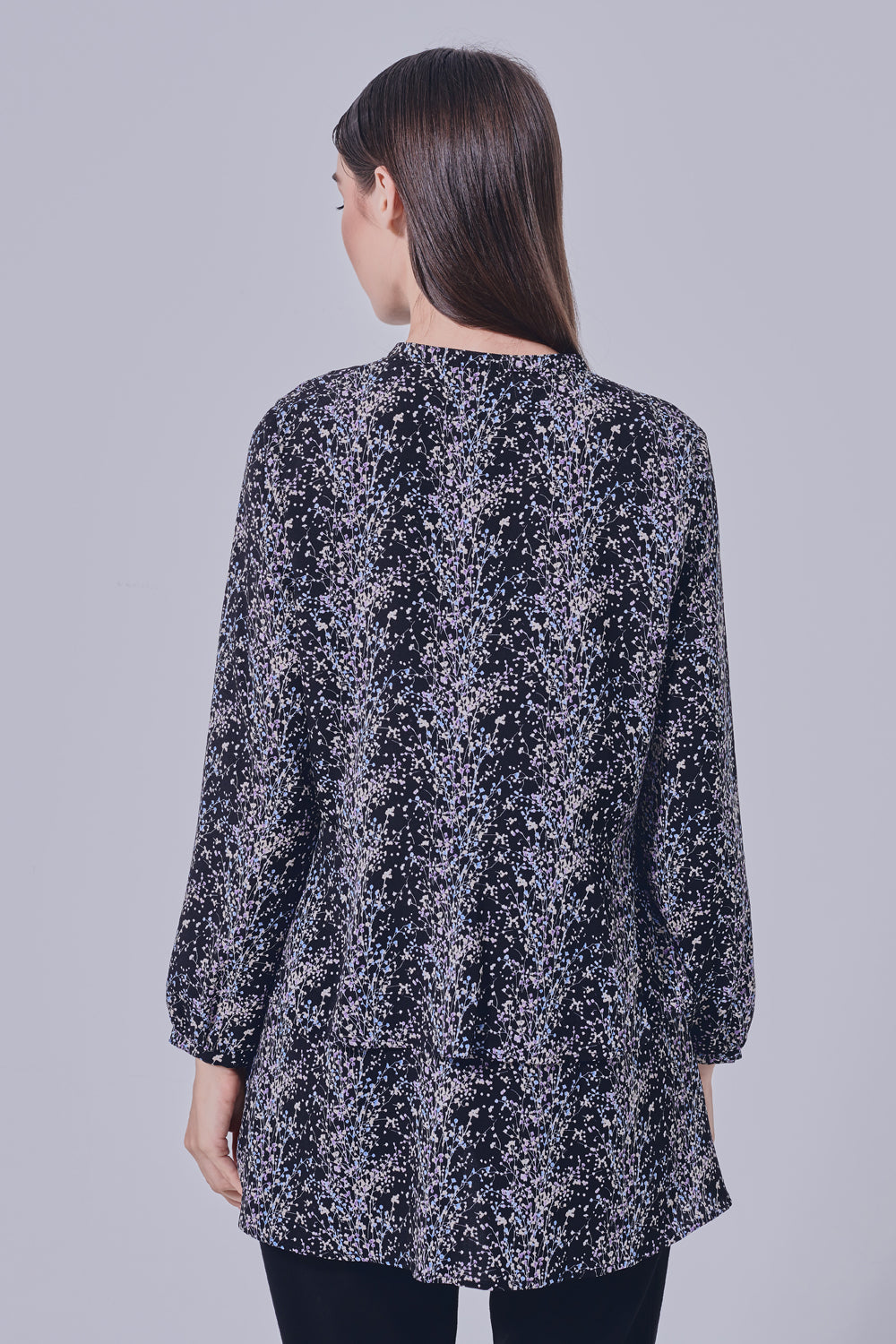 Siri Basic Tale Blouse in Black – Rico Rinaldi